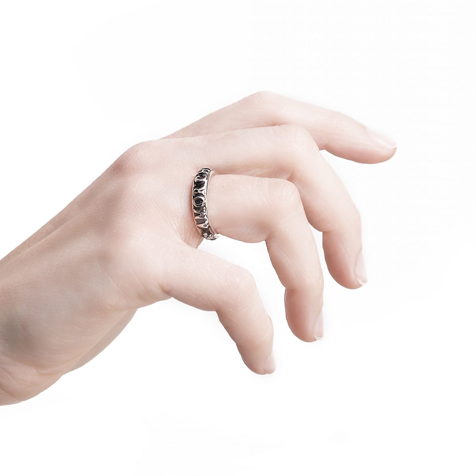 Anillo Reina Leticia "Amor Che Tutto Move" - Coreterno en RUIZ DE ...